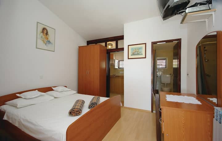 Ena Studio Apartman Za Dvoje - Makarska