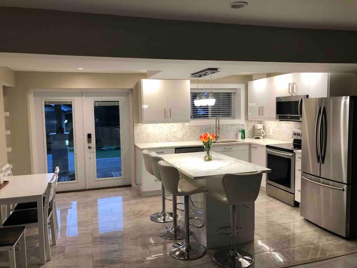 Pleasantview 2 Bedroom Suite - West Kelowna