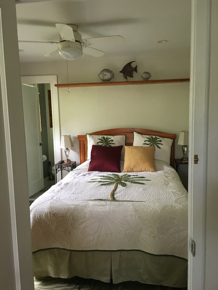 5 Minute Walk To Kailua Beach - Kailua, HI