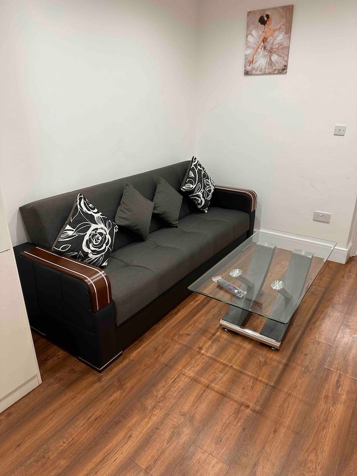 A Lovely Hillingdon Holiday Home - Berkshire