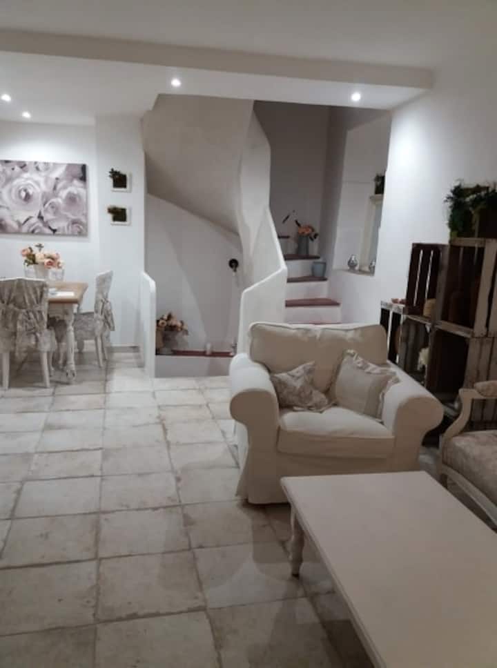 Maison De Village 140m2 Calme Trés Agréable - Aups