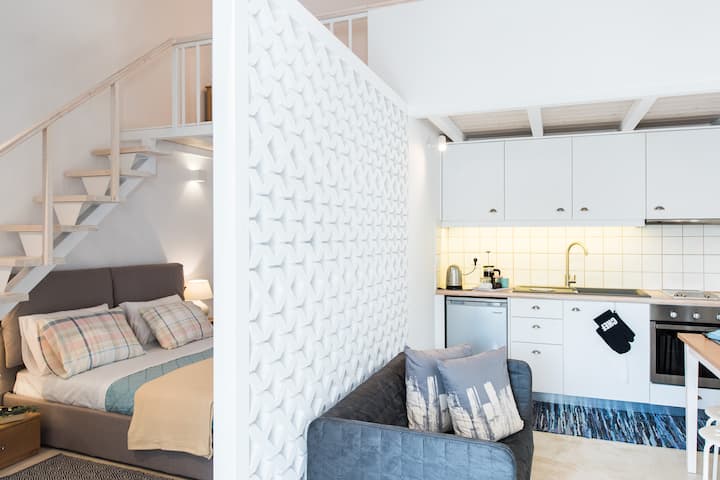 Little Mimosa Urban Home - Chania