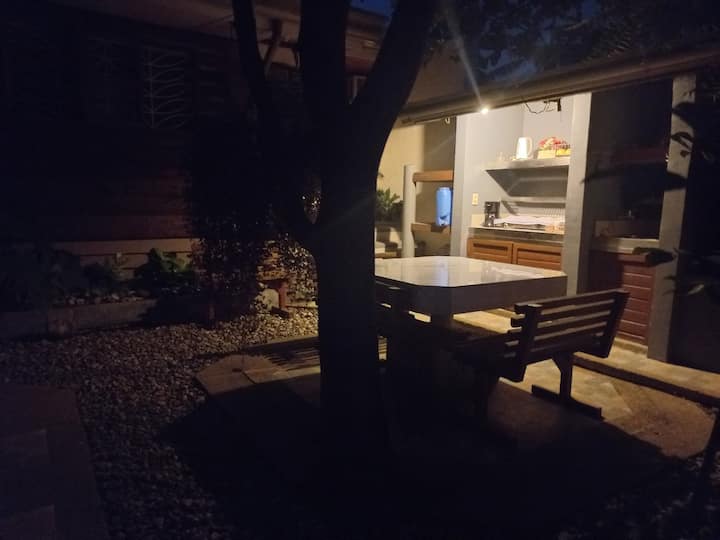 Cozy Cabin / Room - B (Anilao 10 Mins.) - Mabini