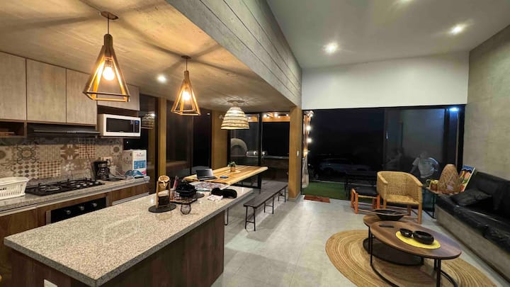 Casa De Campo-5 Habitaciones - Mala