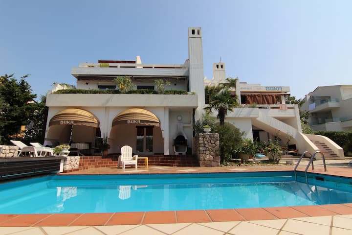Cosy Flat In A Mediterranean Villa 30 M From Sea! - Krk