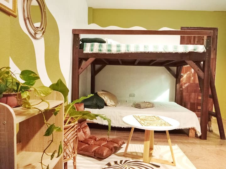 The Sage Room - San Fernando