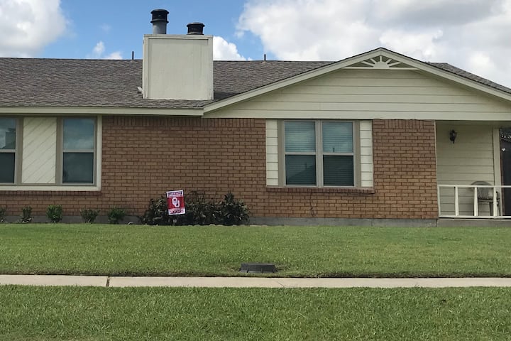 John’s Plane Awesome - Norman, OK
