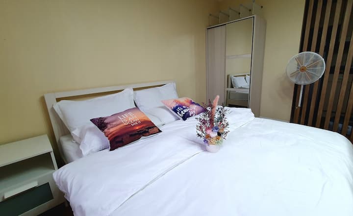 H2m | Solano Hills |Wi-fi, Bathtub, Netflix, Prime - Muntinlupa