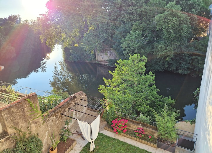 Véritable Havre De Paix En Centre Ville - Castres