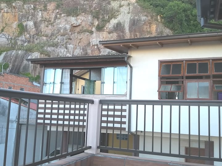 Casa / Laguna
Férias E Eventos. - Laguna