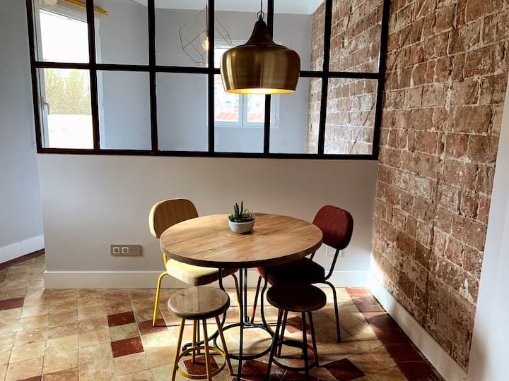 Bohemian Attic Flat + Terrace In Historic Madrid - Madrid