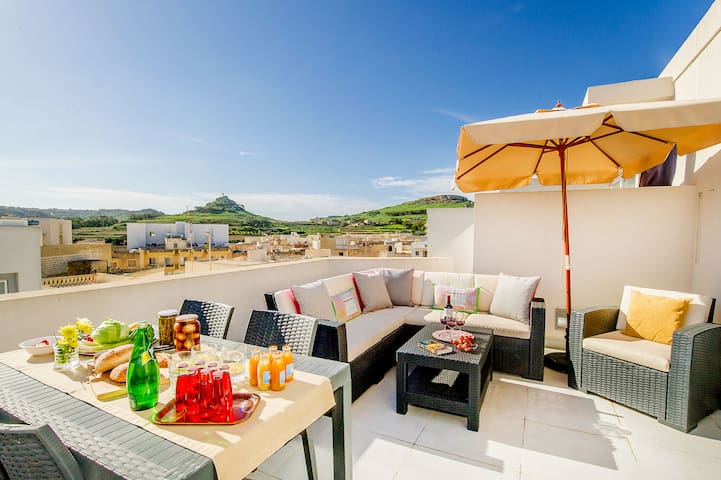 Top 12 Airbnb Vacation Rentals With Pool In Malta - Updated 2024 | Trip101