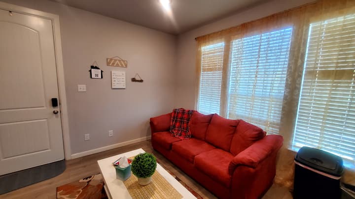 Guest Suite In Keller - Roanoke, TX