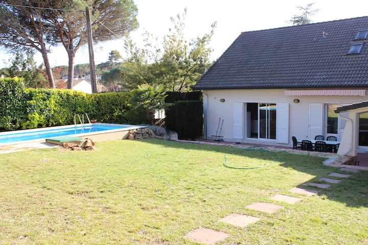 Casa Con Piscina Privada En La Costa Brava - Llagostera