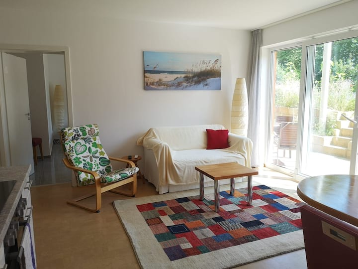 Ruhige 2 Zimmerwohnung Mit Terasse Und Sauna - Frankfurt