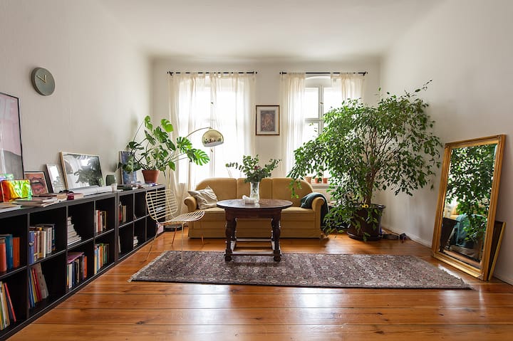 Cozy & Bright Room In Kreuzberg - Berlino