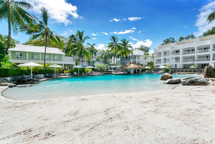 Great Ground Floor Poolside 1 Bedroom Apartment - 棕櫚灣