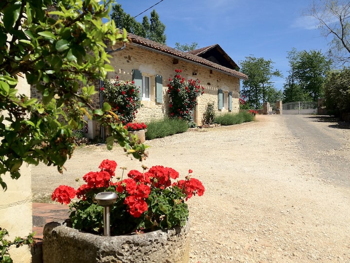 Gîte De Pouzatel, Proche Bonaguil - Fumel