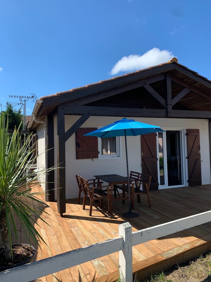 Chalet Climatisé , Piscine Et Vélo à Disposition - Tarnos