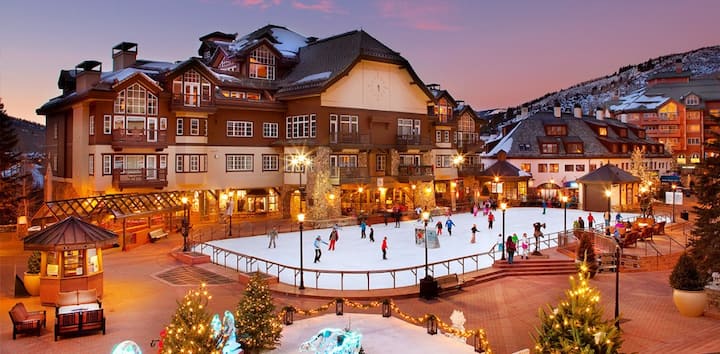 Park Plaza: Luxury 2 Bedroom 2 Bath Condo Sleeps 6 - Beaver Creek, CO