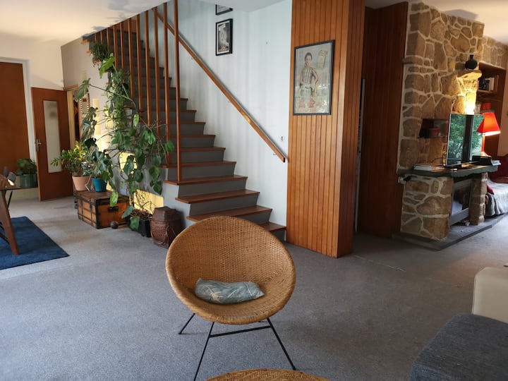 Grande Maison Avec Jardin En Centre-ville - Châtel-Guyon