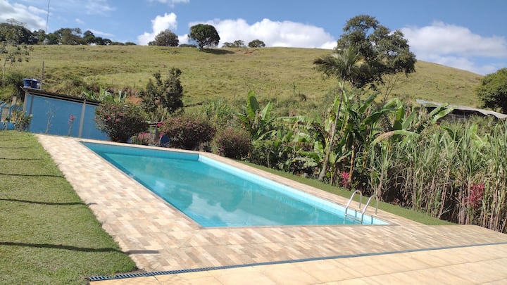 Granja Wi-fi Piscina Bemlocalizada Desconto Casais - Juiz de Fora
