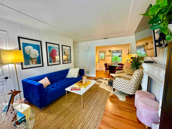 🎨 Eau Gallie Art District ✨ Glam Chic 🏖 Near Beach - Melbourne, FL