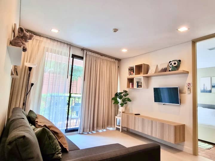 Huahin Beach Front Apartment - Hua Hin