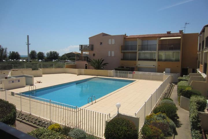 Cap D'agde, 3 Pers, Piscine, Front De Mer, Parking - Agde