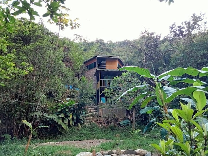 Cabaña Bonita. Arte, Naturaleza Y Tranquilidad. - Colombia