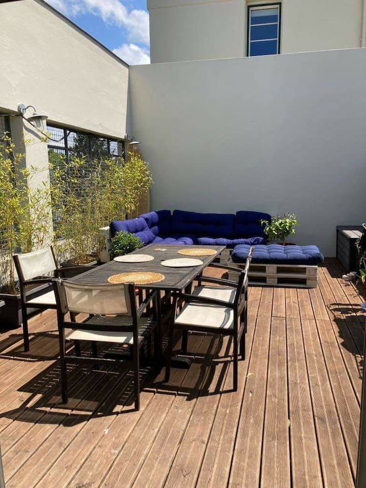 Appartement Avec Grande Terrasse Extérieure à Bayonne Saint-esprit - Bayona, Francia