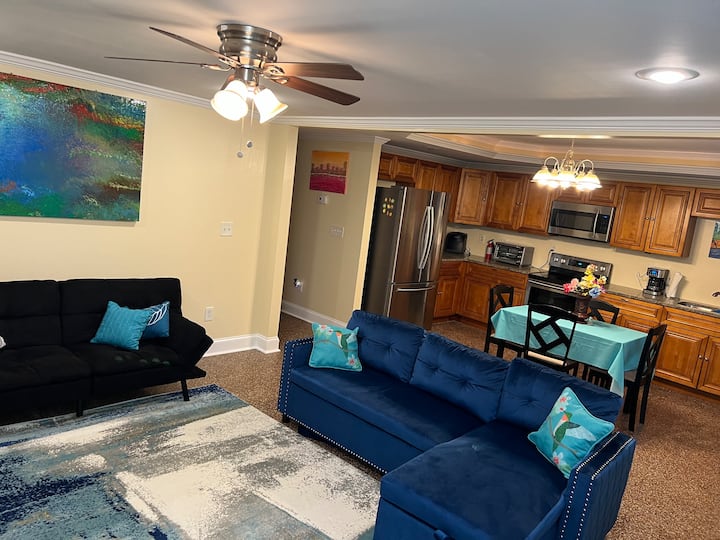 Entire Apartment (2 Bedrooms & 2 Bathrooms) - Duluth, GA