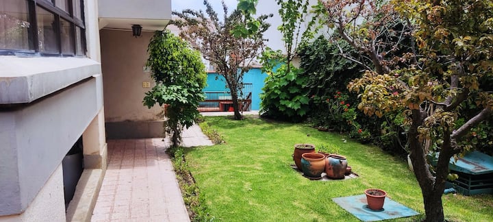 Achumani C. 20: Mono Ambiente 100% Independiente - La Paz