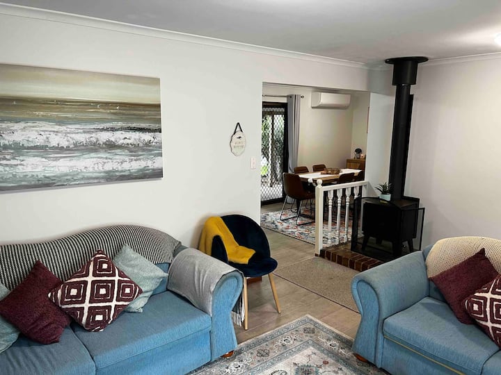 Elliot's Beach House - Port Elliot