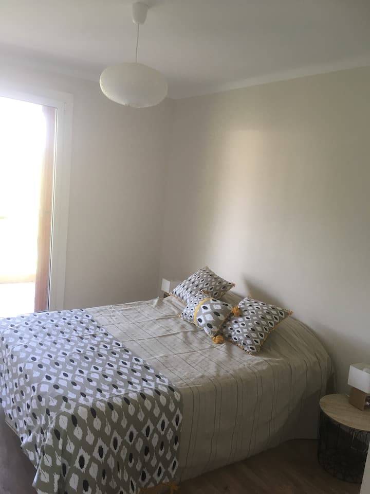 T3 Rénové En 2018 Avec Terrasse Sanary / Six Fours - Six-Fours-les-Plages