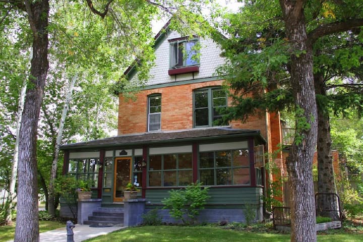 Lindley House - Bozeman, MT