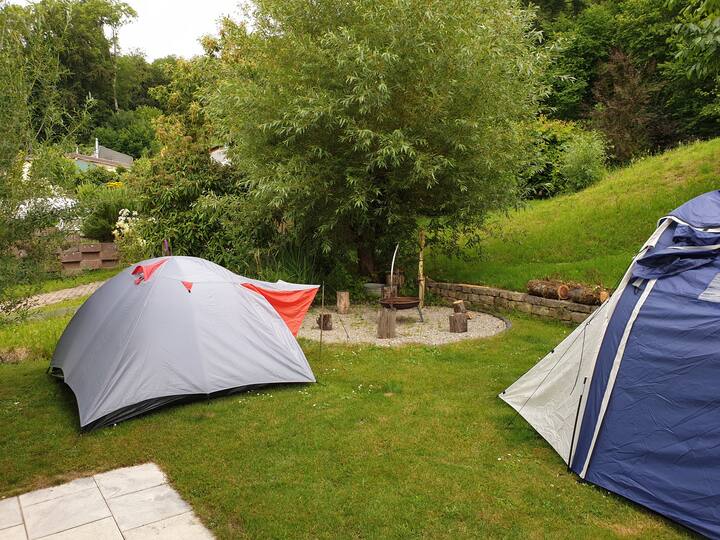 Camping In Lüscherz
2er/3er Zelt In  Privatgarten - Switzerland