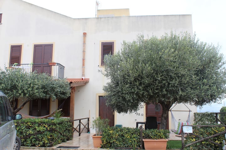 Torre Sances Holiday Apartment - Isola di Favignana