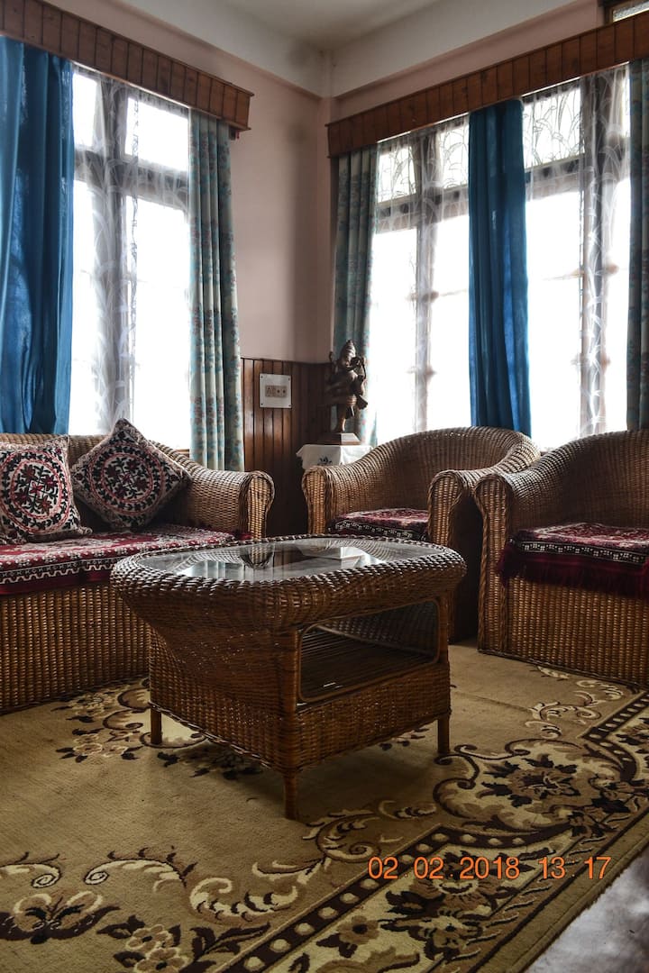 Mayflower Mirik - Mirik