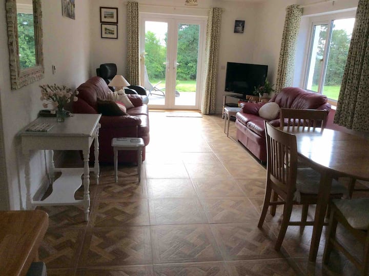 Pembrokeshire Country Views (Wheelchair Friendly) - Haverfordwest