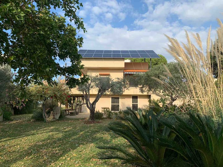 Batroun Garden House - Lebanon