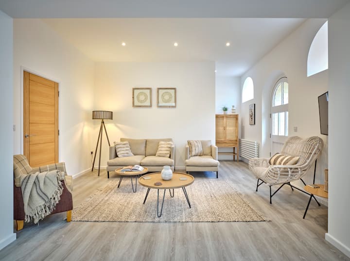 Boutique Coach House With Hot Tub - Barnstaple