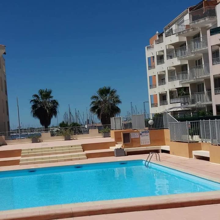 Studio 2 Personnes Avec Piscine Centre Port - Agde