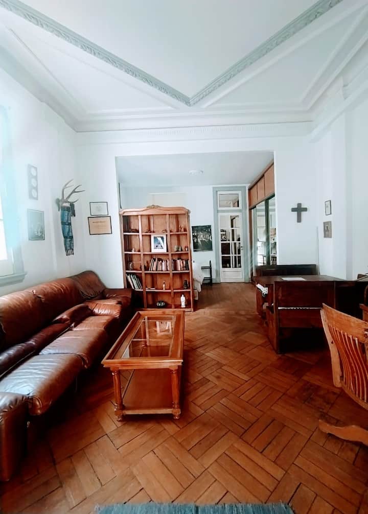 Lugar Céntrico Para Distintos Puntos Turísticos - Buenos Aires