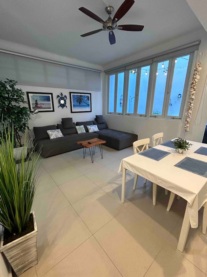 Relaxing Beach Apartment - Near  The Beach - San Juan