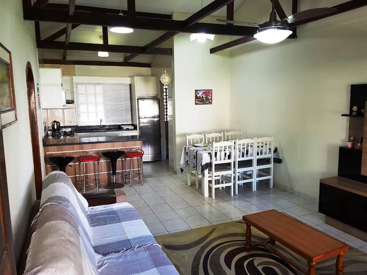 Apartamento Em Itapema Sc, Perto Do Mar, Wifi E Tv - Itapema