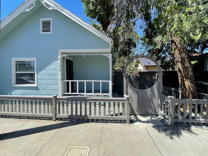 🏆A Travelers Dream 💤 Luxury New One Bedroom Home - Benicia, CA