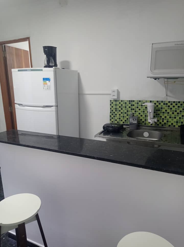 Kitnet Mobiliada Penha Próx Marinha - Rio de Janeiro