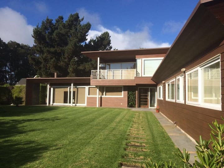 Casa Mágica En La Playa ( Santo Domingo ) - Santo Domingo, Chile