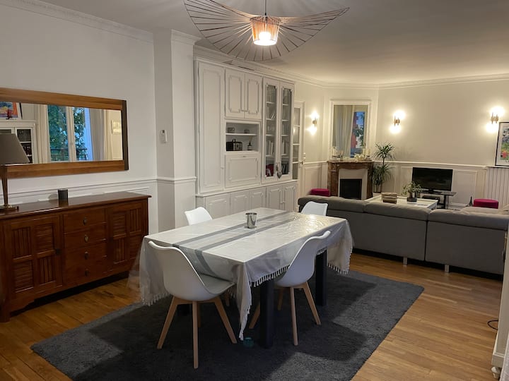 Grand Appartement Pharmacie Carnot - Levallois-Perret